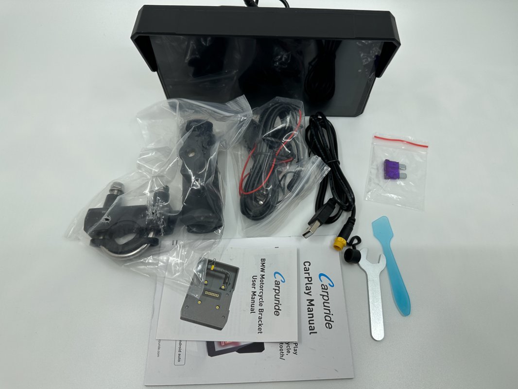 Toma de contacto Navegador Carpuride 702B Pro y 702BS PRO específico para motos BMW